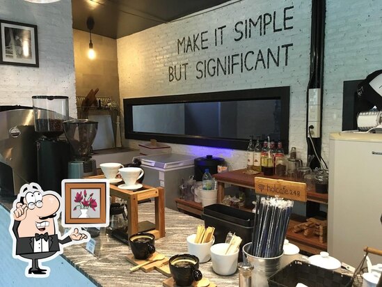 HOL Coffee & Roastery, Khanong Phra - Restaurant menu, prices and reviews