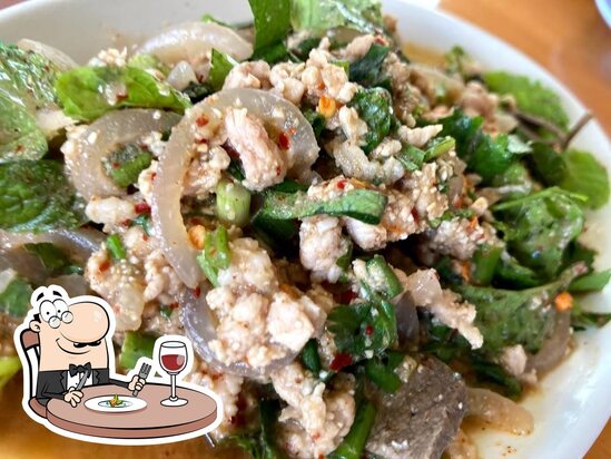 Restaurante ไก่ย่างน้อยมิตรนิยม ไก่ย่างพังโคน, Phang Khon - Opiniones del restaurante