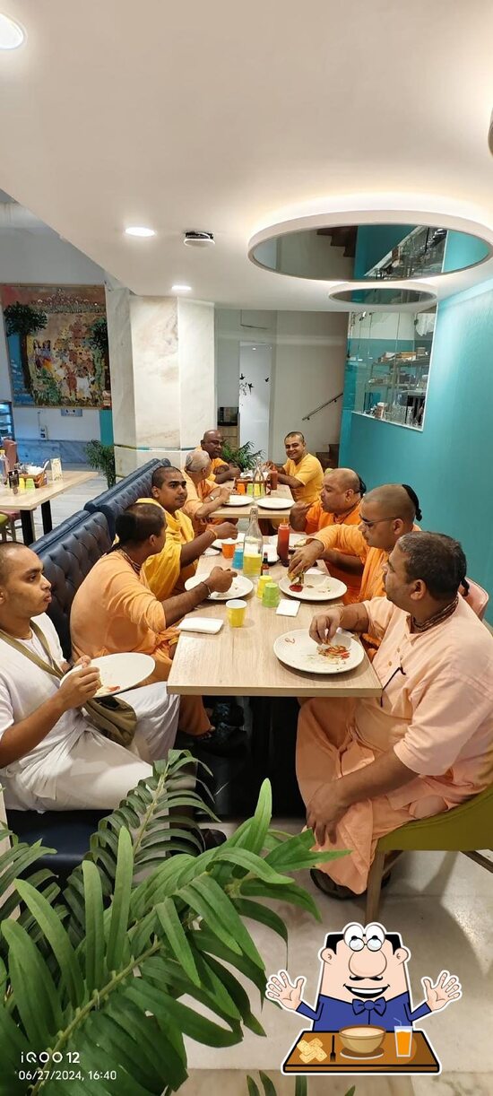 ISKCON Canteen, Mumbai, Andheri - Restaurant menu, prices and reviews