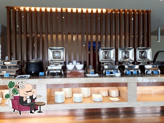 Garuda Lounge, Beringin - Restaurant menu, prices and reviews