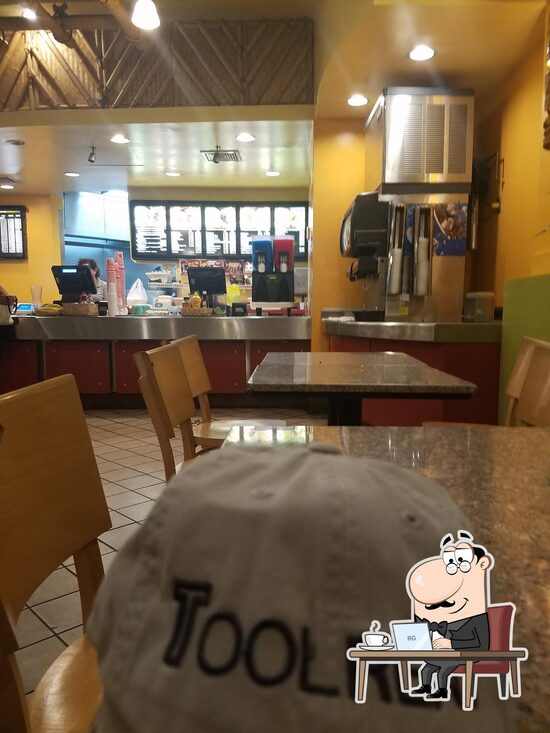 Loco Moco Drive Inn, Honolulu - Restaurant menu, prices and reviews