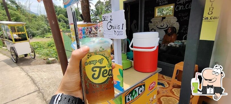 Es TEH O2M & Aneka Minuman Dingin, South Sumedang