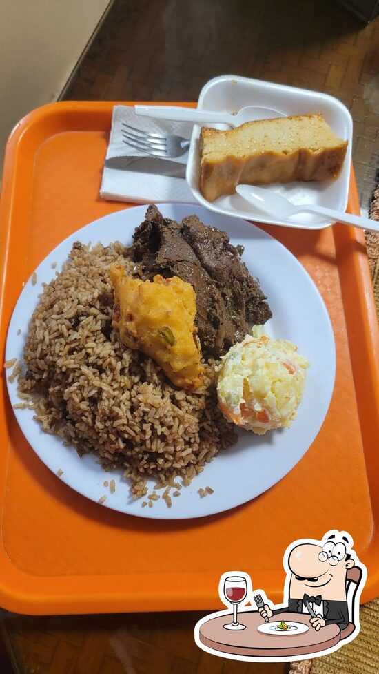 Menu at Pica's Grill restaurant, Santo Domingo