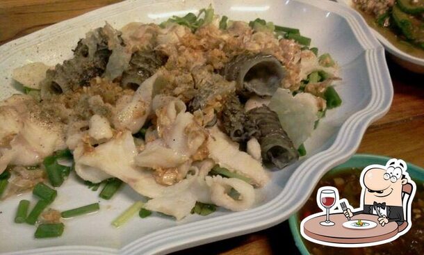 สมปลาลวก 2, Uthai Mai - Menú del restaurante, precios y reseñas