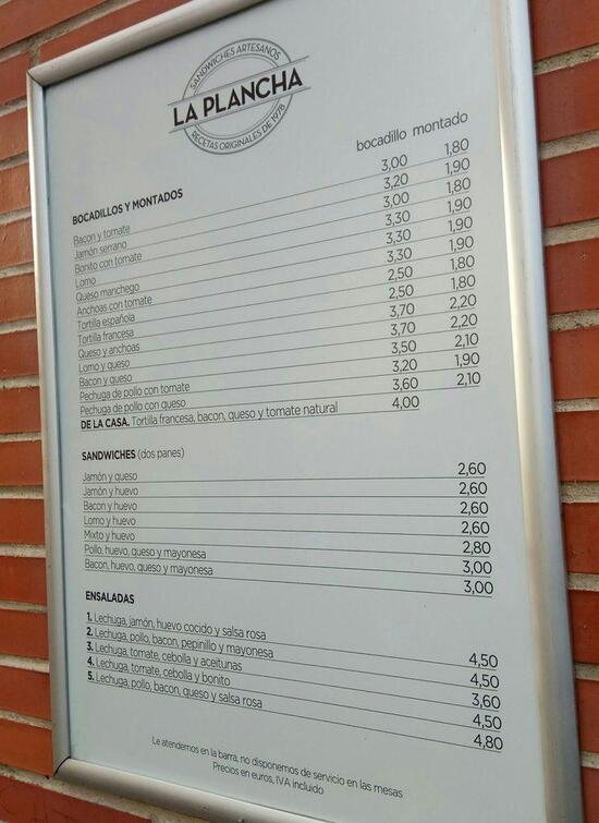 Menu at La Plancha cafeteria, Madrid