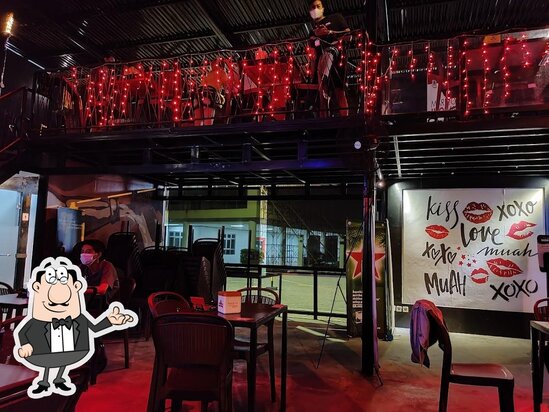 X.O Gold Cafe & Bar Crystal138, Manado - Restaurant reviews