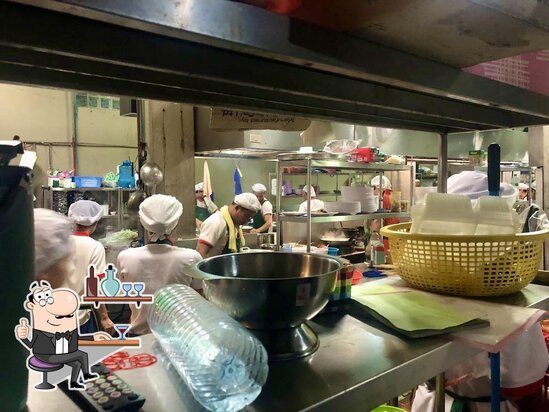 Moom Aroi, Pattaya - Restaurant menu, prices and reviews