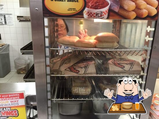 Kmart Little Caesars Pizza Station in Lihue - Restaurant reviews