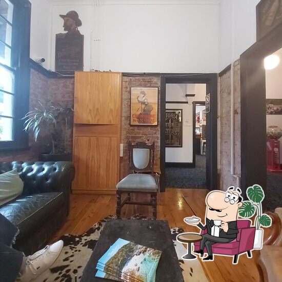 The Friendly Inn Hotel, Kangaroo Valley - Restaurant menu, prices and ...