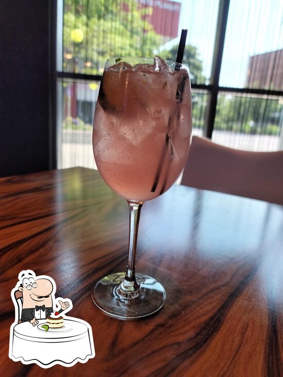 STK Steakhouse Bellevue in Bellevue - Restaurant menu and reviews