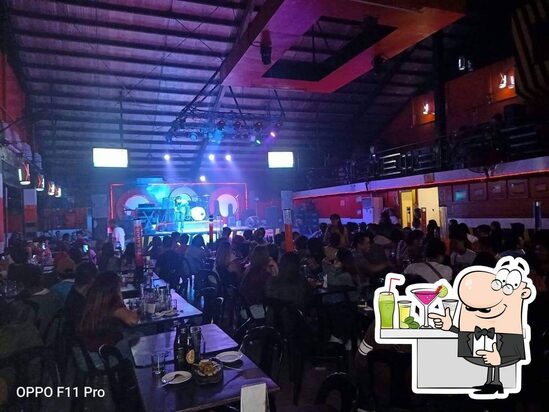 Padi's Bacoor pub & bar, Bacoor - Restaurant reviews