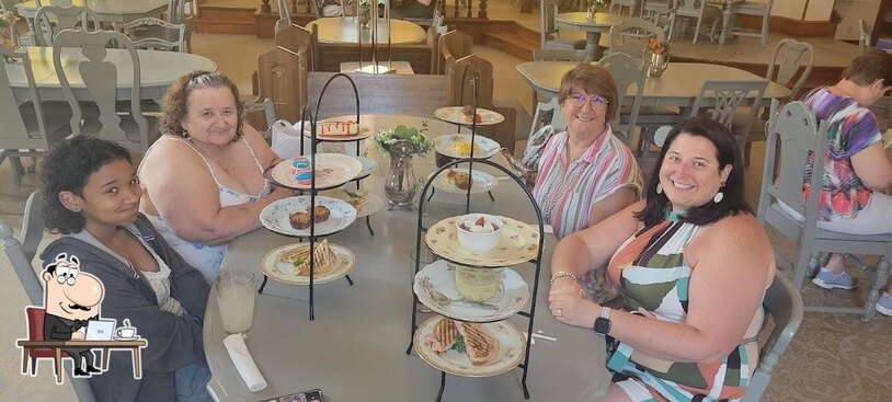 Kickapoo Tea Room, Downs - Restaurant menu, prices and reviews