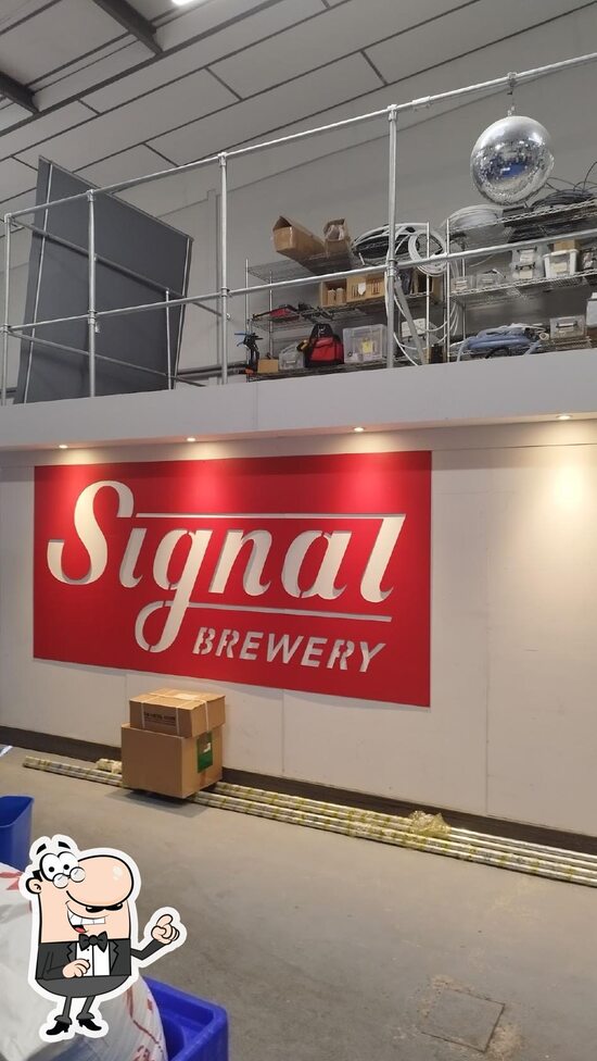 Signal Brewery & Taproom, Croydon - Restaurant menu, prices and reviews