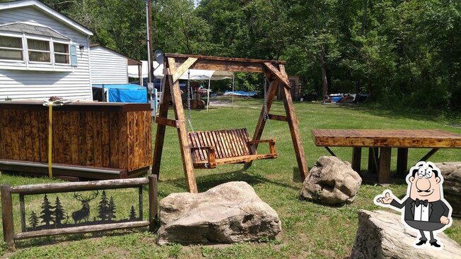 Hillbilly Snack Shack, Triadelphia - Restaurant menu, prices and reviews
