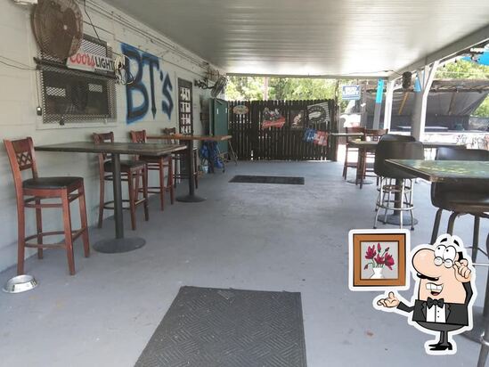BT's Pub and Liquor Lounge in Brookridge - Restaurant reviews