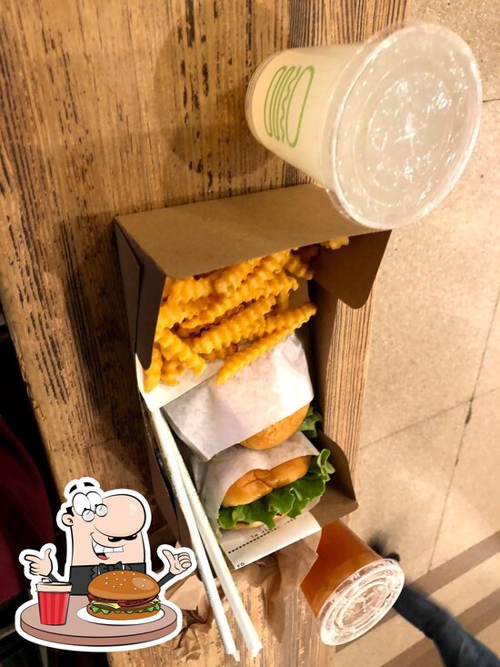 Shake Shack restaurant, Mexico City, Paseo de los Tamarindos #90 Local ...