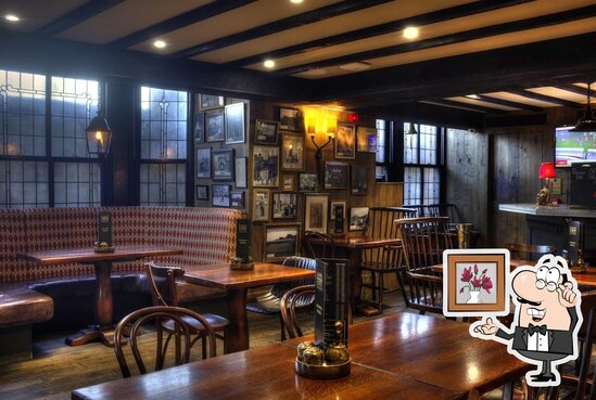 Menu at Hams Hame Pub & Grill, Saint Andrews