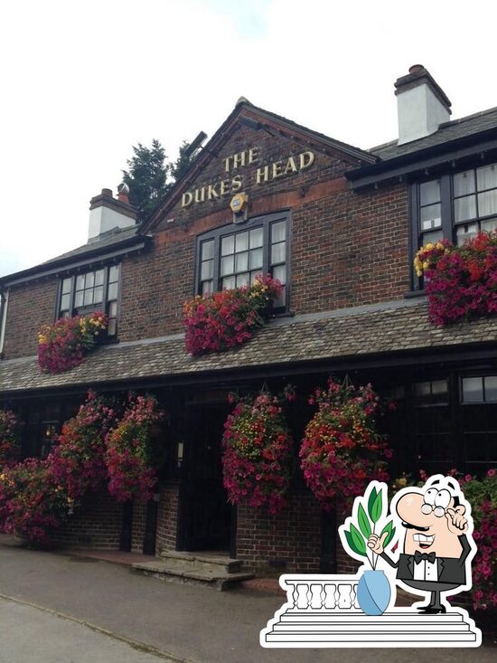 Menu at The Duke's Head pub & bar, Tadworth, Dorking Rd