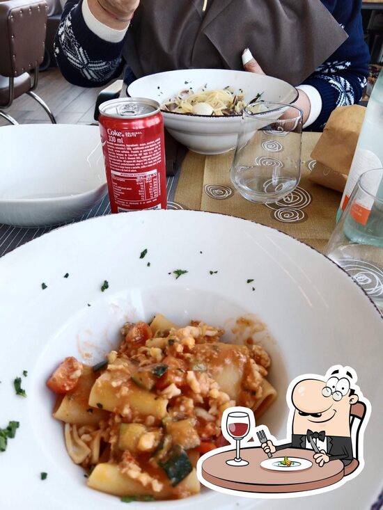 Savoia Caffè Ristorante, Viareggio - Restaurantbewertungen