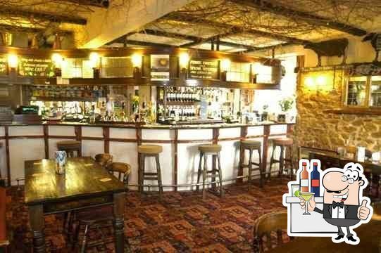 Menu at Manor Inn pub & bar, Brixham, 2 Stoke Gabriel Rd
