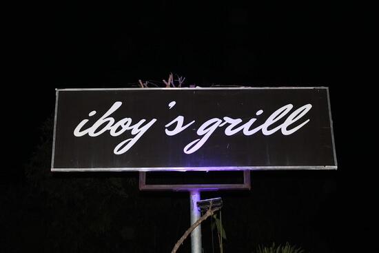 Iboy's Grill pub & bar, San Mateo - Restaurant reviews