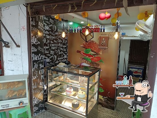 Menu at CAKE "N" CAKE, Lucknow, 378