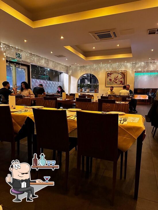 Regency Chinese Restaurant, Potters Bar - Restaurant menu, prices and ...