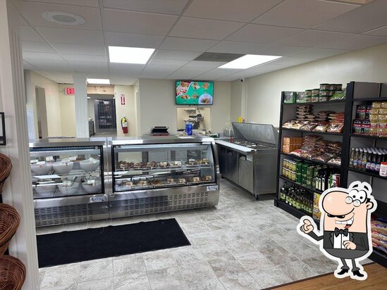YUMMUS, Solon - Restaurant menu, prices and reviews