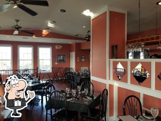 Beauchaines 211 in Surf City - Restaurant menu and reviews