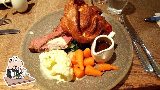 Menu of The Queen's Head pub & bar, Weybridge, 1 Bridge Rd - reviews ...
