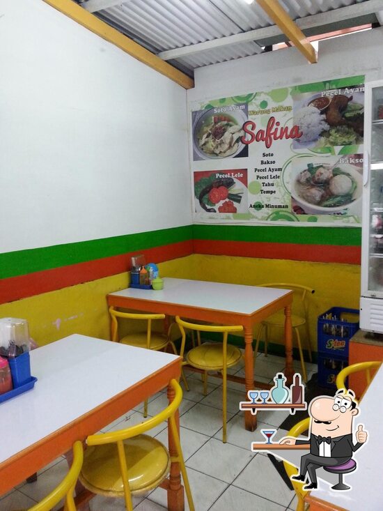Menu at Warung Makan Safina restaurant, Central Jakarta