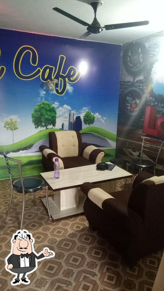 The new royal cafe, Renwal - Restaurant menu, prices and reviews