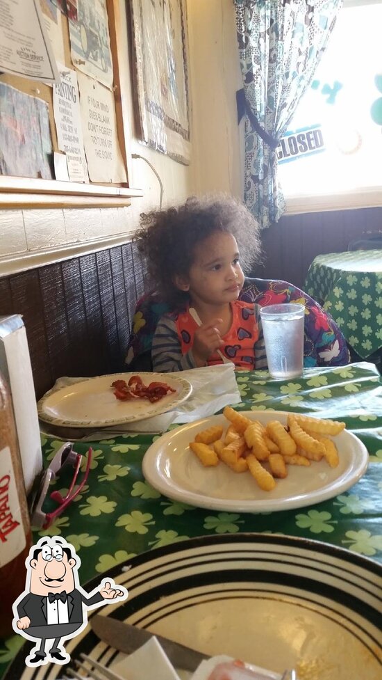 Whiting Cafe, Whiting - Restaurant menu, prices and reviews