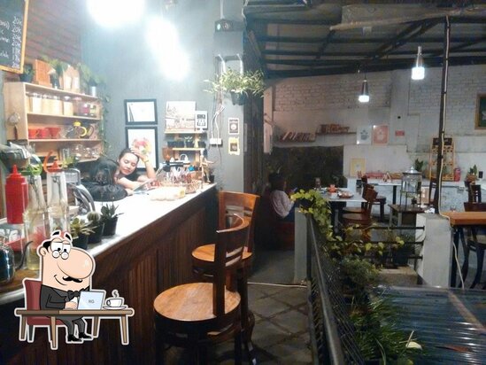 TTKR Specialty Coffee & Roti Macan, Bandung - Menú del restaurante ...