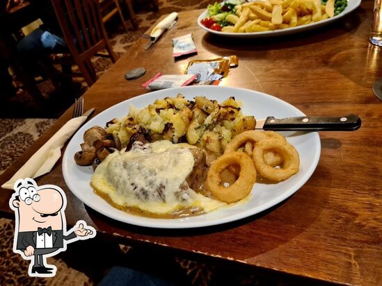 Menu at The Greenfield pub & bar, Ystrad