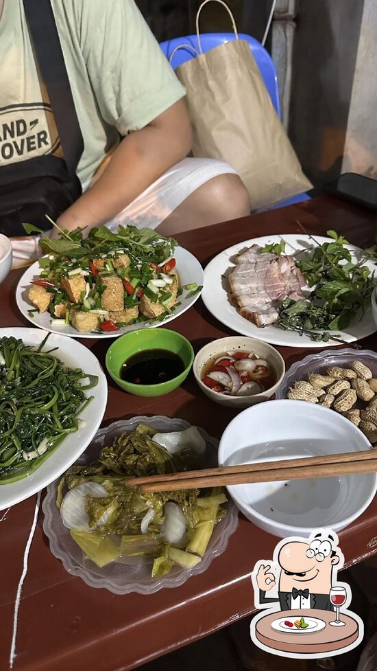 Menu at Bia hơi Mạnh Béo restaurant, Hanoi