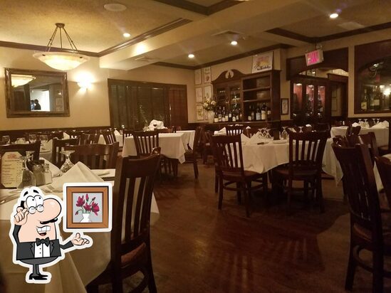 Frank's Steaks, Rockville Centre - Restaurant menu, prices and reviews
