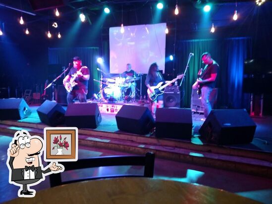 Hoot's Pub in Amarillo - Restaurant menu and reviews