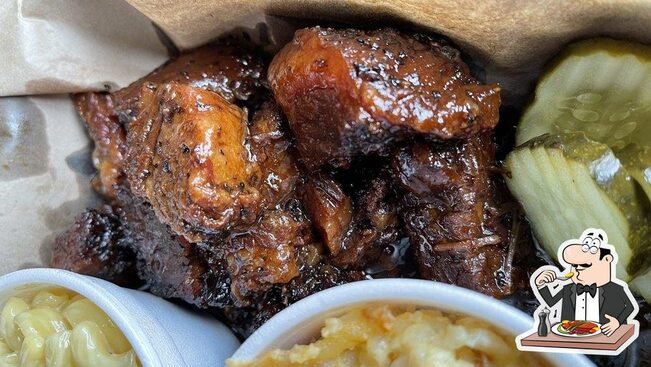 Menu at Whatcha Smokin BBQ & Brew, Luther