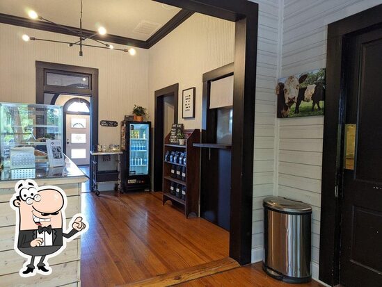Wander'n Calf Espresso Bar and Bakery, Comfort - Restaurant menu ...