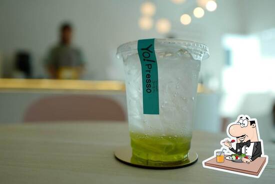 Menu at Yo Presso coffee, Dao Rueang