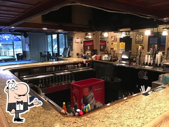 The Hideout At Lake Padgett Estates East in Land O' Lakes - Restaurant ...
