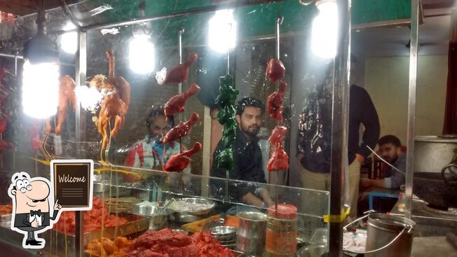 Menu at Al Madina Chicken Corner, Bhopal