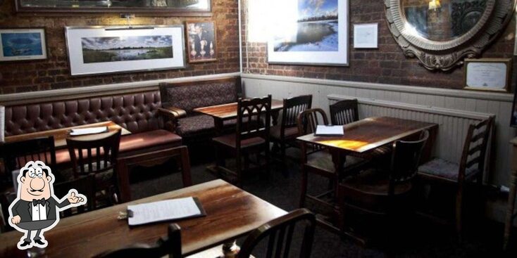 Hand in Hand, Wimbledon Common 6 Crooked Billet in London - Restaurant ...