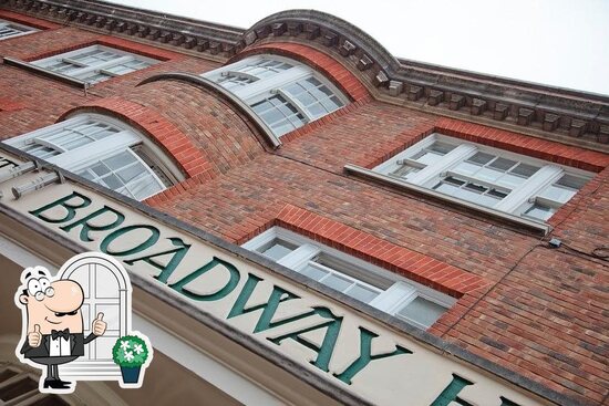 Menu at The Broadway Hotel & Carvery steakhouse, Letchworth Garden City