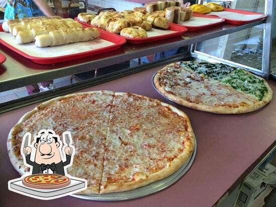 Carlito's Pizzeria Restaurant in Yonkers - Restaurant menu and reviews