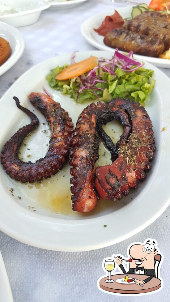 Rooms Cafe Bar Afroditi, Toroni - Restaurant reviews