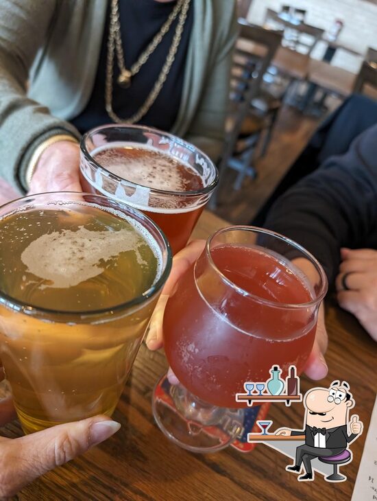 Coasters Taphouse, Cocoa Beach - Restaurant menu, prices and reviews