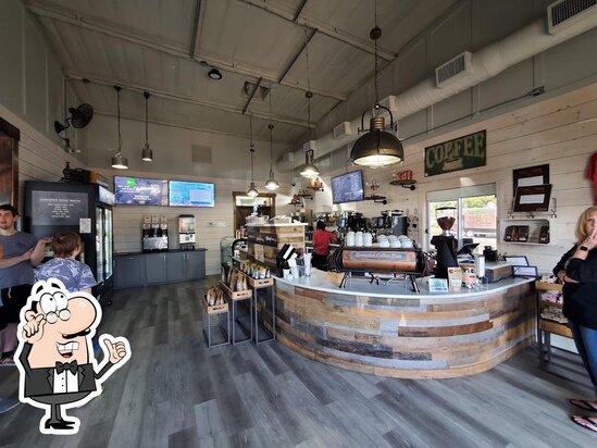 Grounded Coffee Shop in Glen Rose - Restaurant menu and reviews
