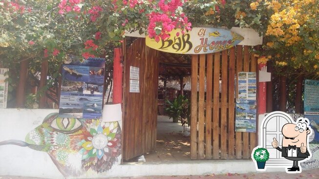 El Hongo pub & bar, Mexico - Restaurant reviews